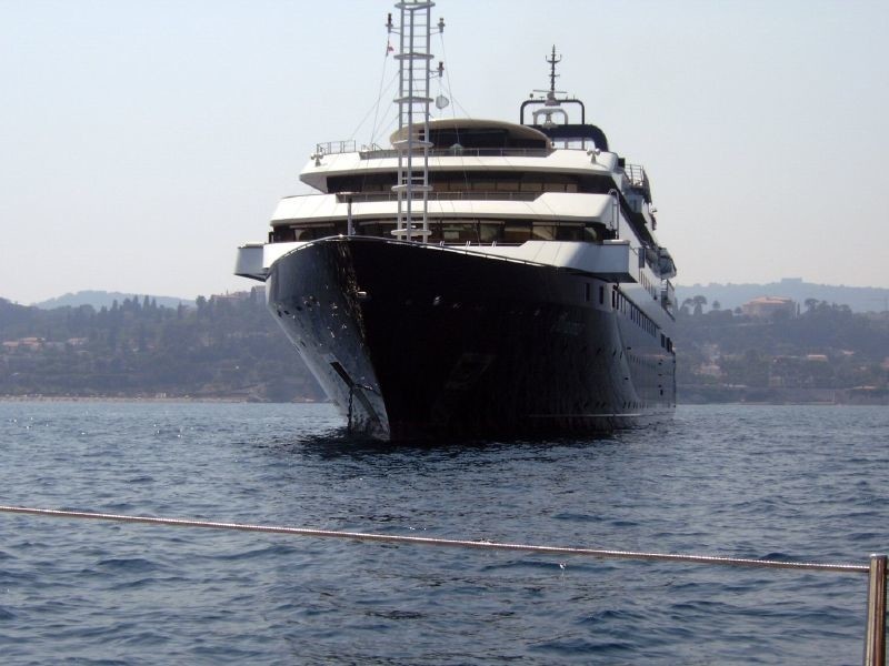 Yacht TURAMA, Luxury yacht | CHARTERWORLD Luxury Superyacht Charters